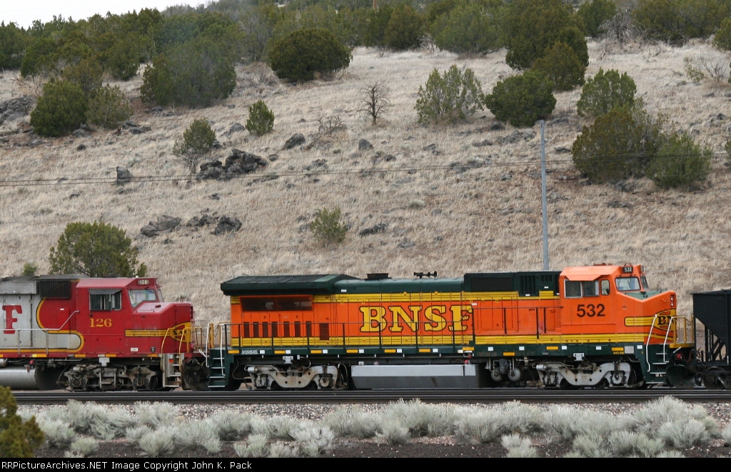 BNSF 532